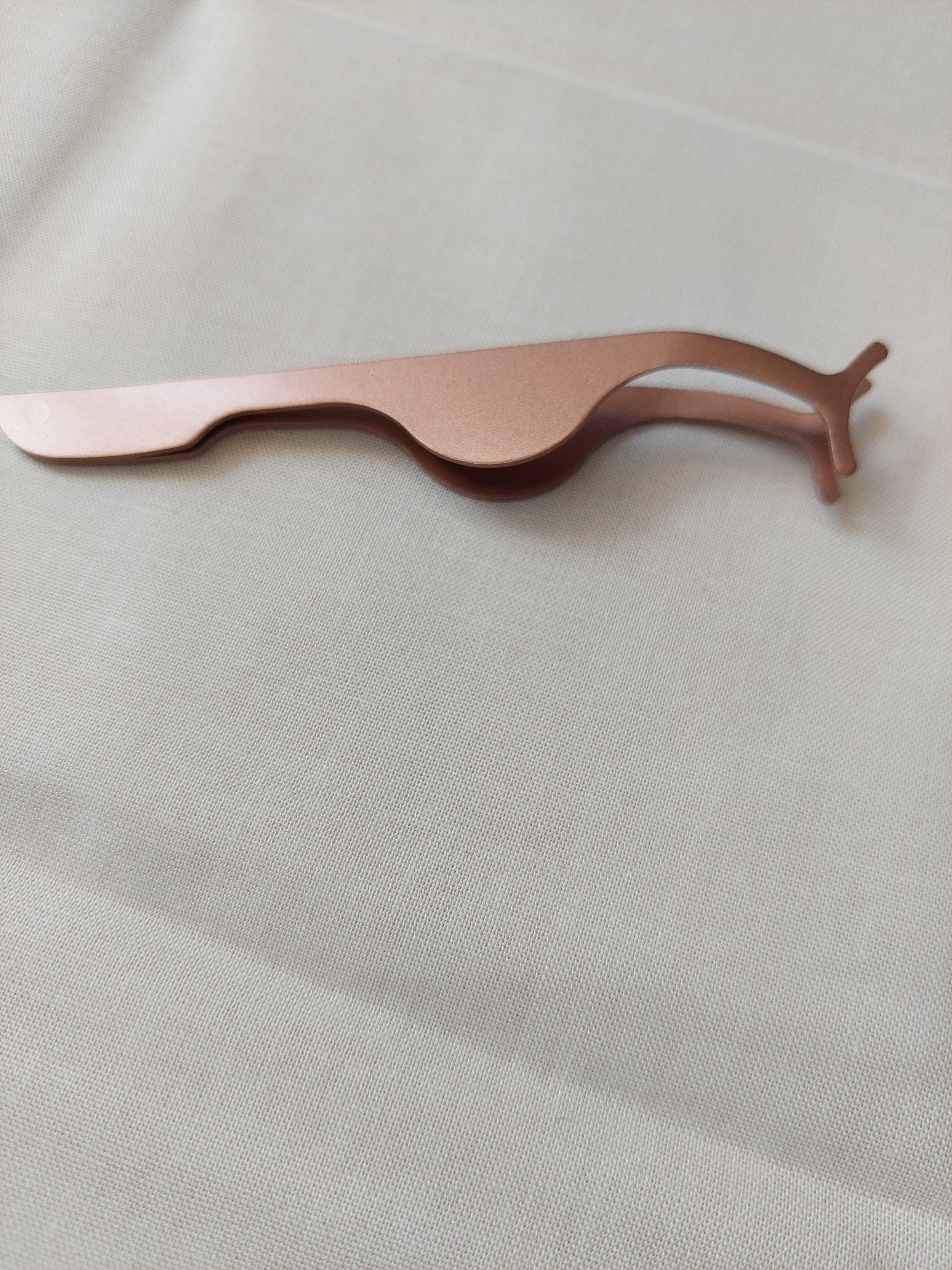 False Eyelash Applicator Tool – Effortless Eyes